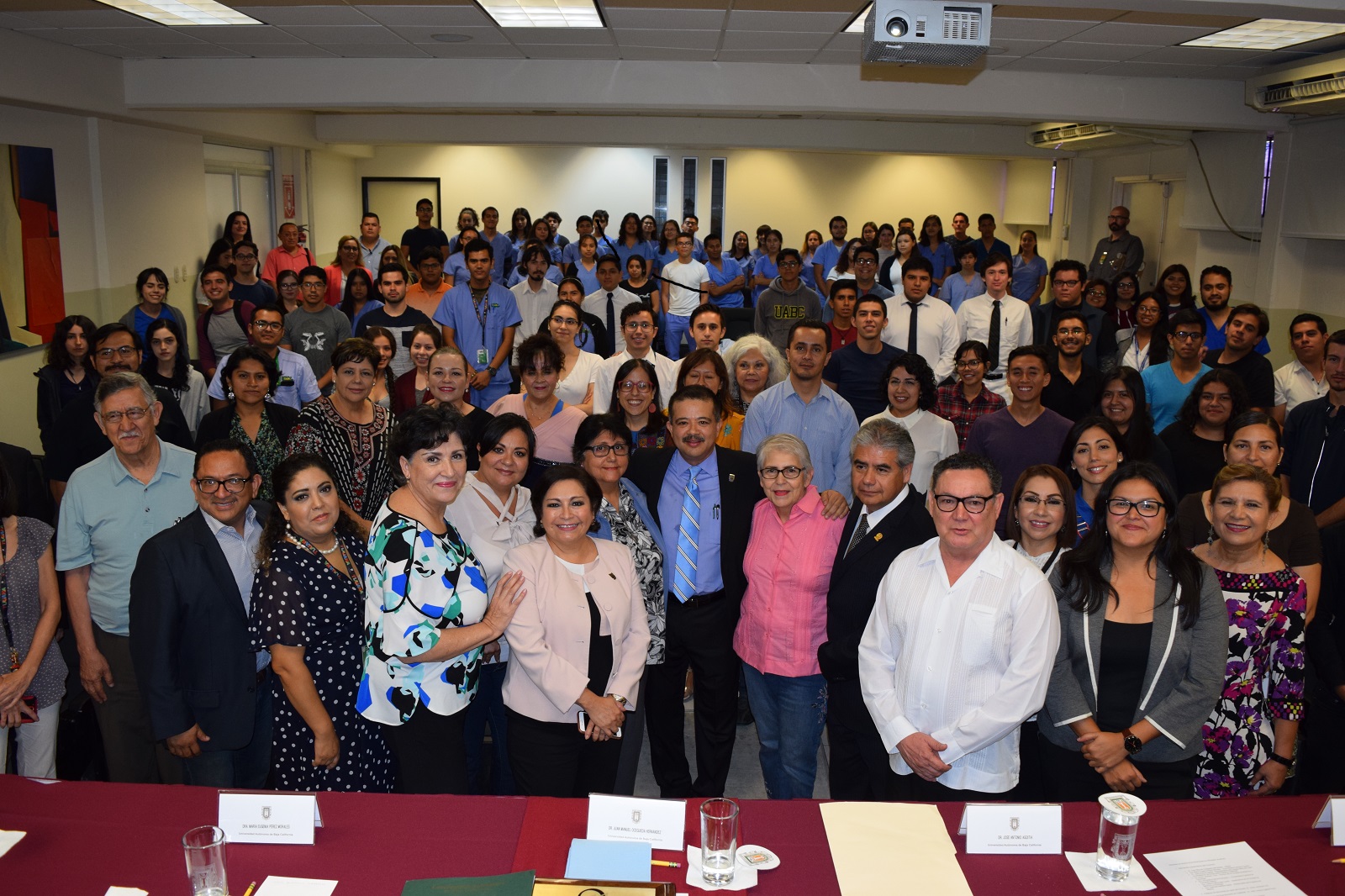 Medicina en la UABC reacredita su alto nivel educativo
