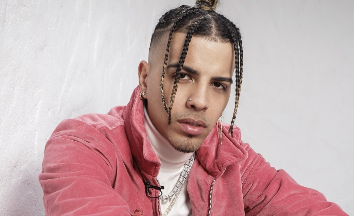 Raw Alejandro rompe los esquemas con "Todo de ti" un irresistible sencillo para este verano ...