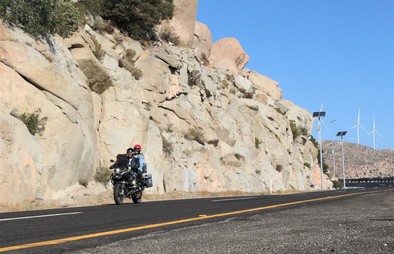 Bárbara López y Luis Ernesto Franco filman en La Rumorosa: Todavía conmigo.