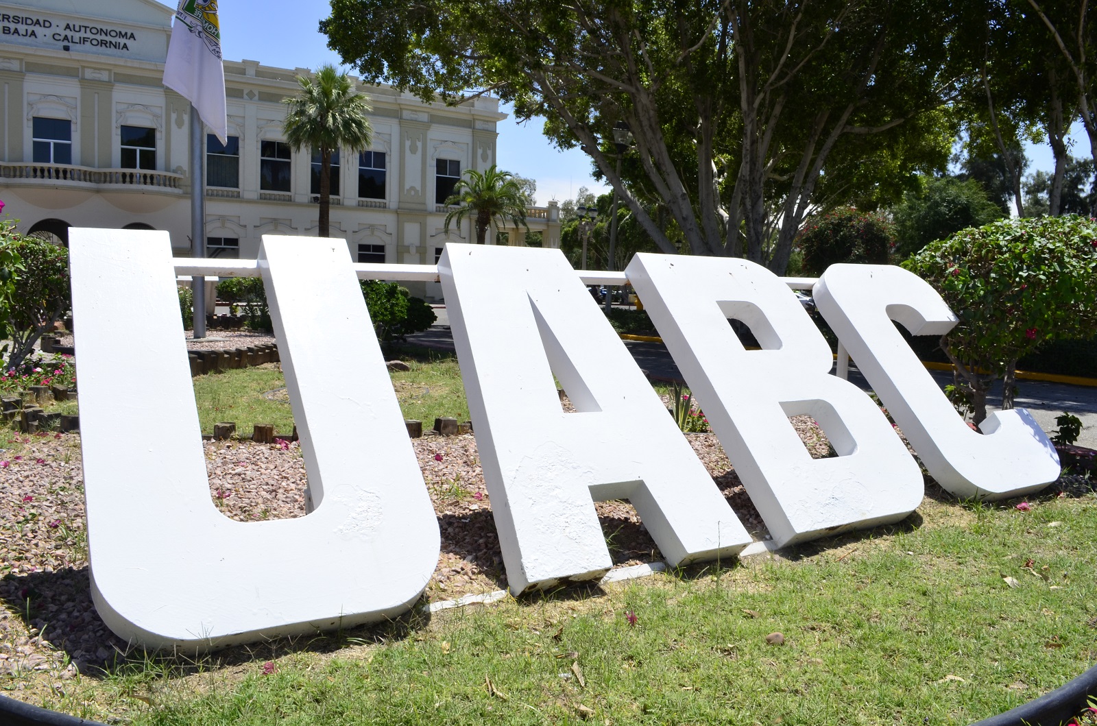 Este es el calendario para inscripción, pagos y cursos de la UABC.